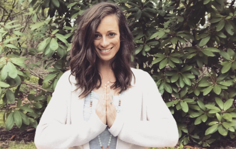 #37 - Creating a Business Out Of Messy, Real Life With Renee Carlson ...